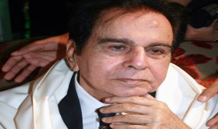 Dilip Kumar Health Update: दिलीप कुमार ऑक्सीजन सपोर्ट पर हैं, वेंटिलेटर ...
