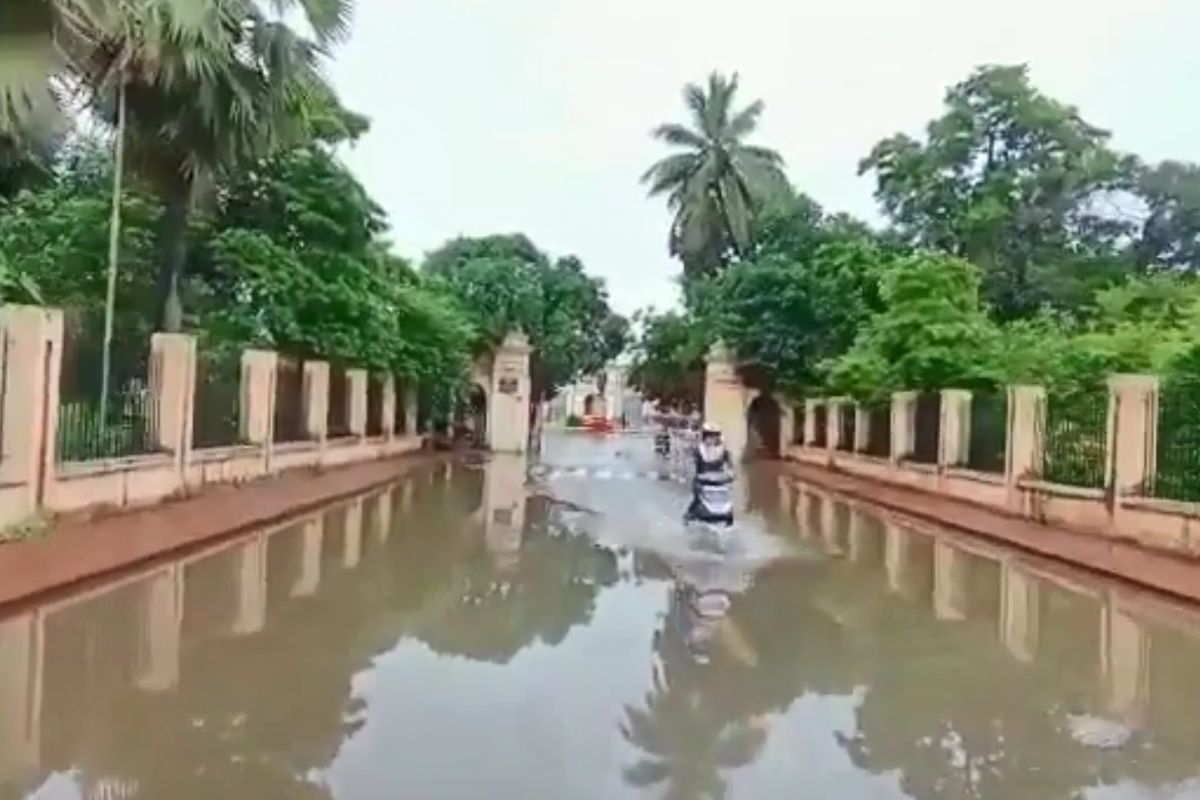 Heavy rain in Patna: पटना में भारी बारिश; बिहार विधानसभा, उपमुख्यमंत्री ...