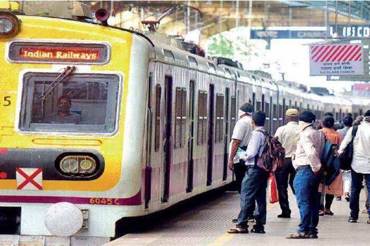 Mumbai Local Train