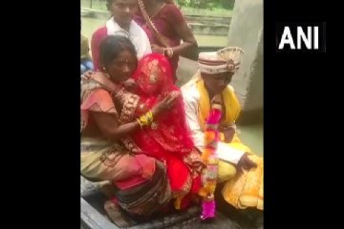 Wedding Procession Uses Boats to Reach Bride