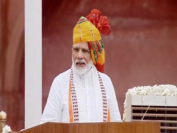 PM Modi Continues Saffron Turban Tradition, Dons ‘Nehru’ Jacket Over ...