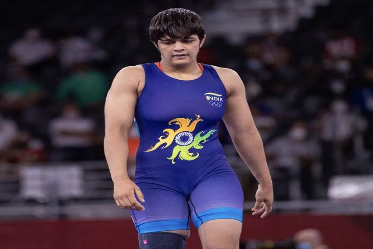 Sonam Malik Responds to WFI Notice, Federation Awaits Vinesh Phogat Reply