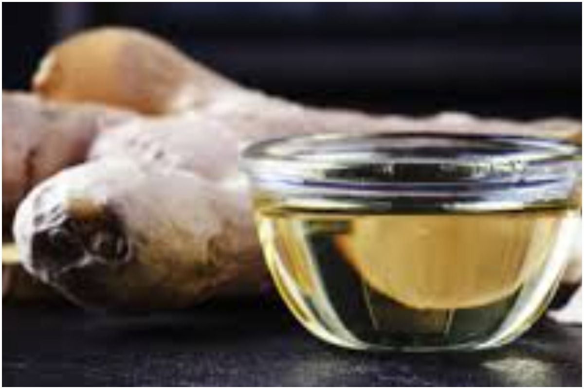 Adrak Ka Tel: स्किन में लाना चाहती हैं कसाव तो करें अदरक के तेल का ...