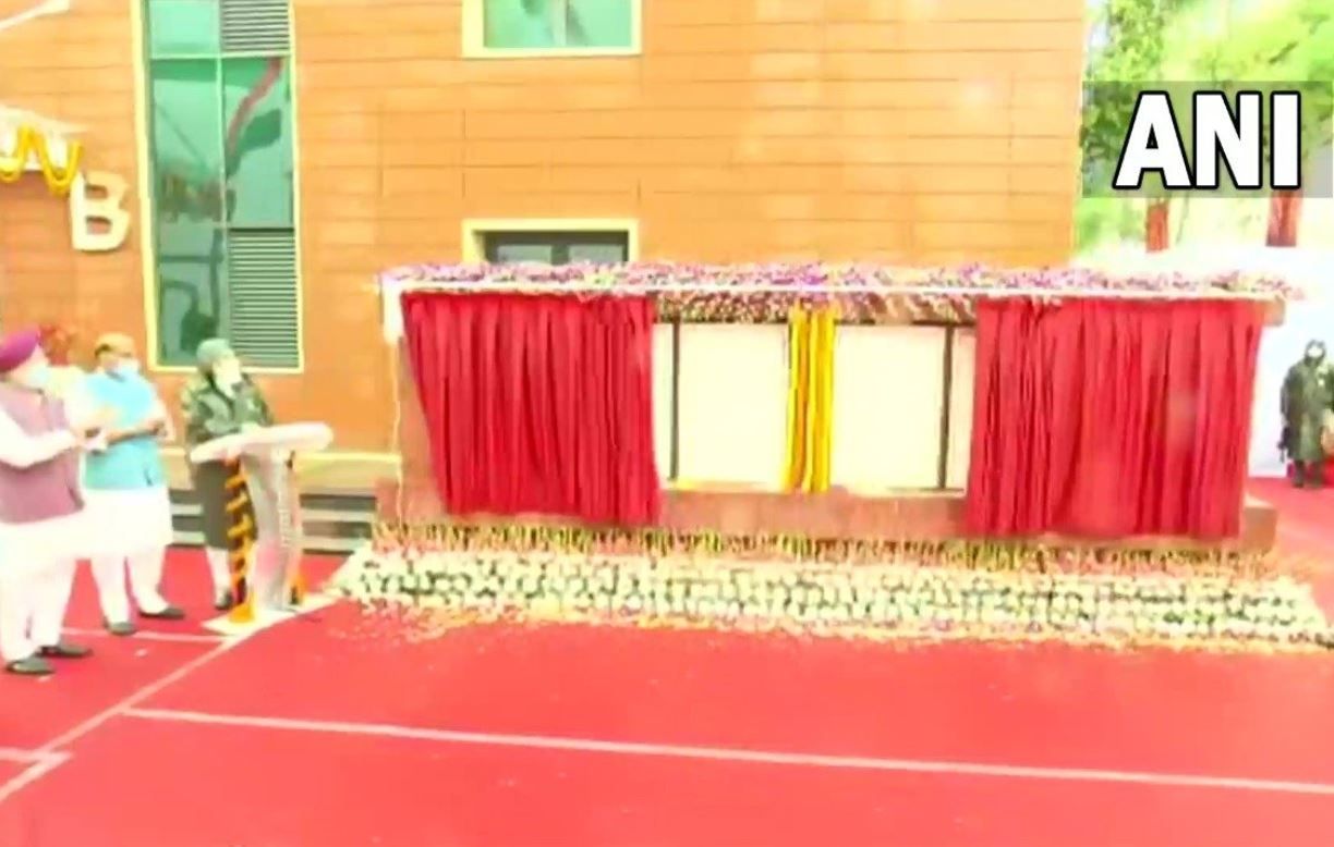 PM Modi Inaugurates Defence Offices Complexes in Delhi. See PICS Here