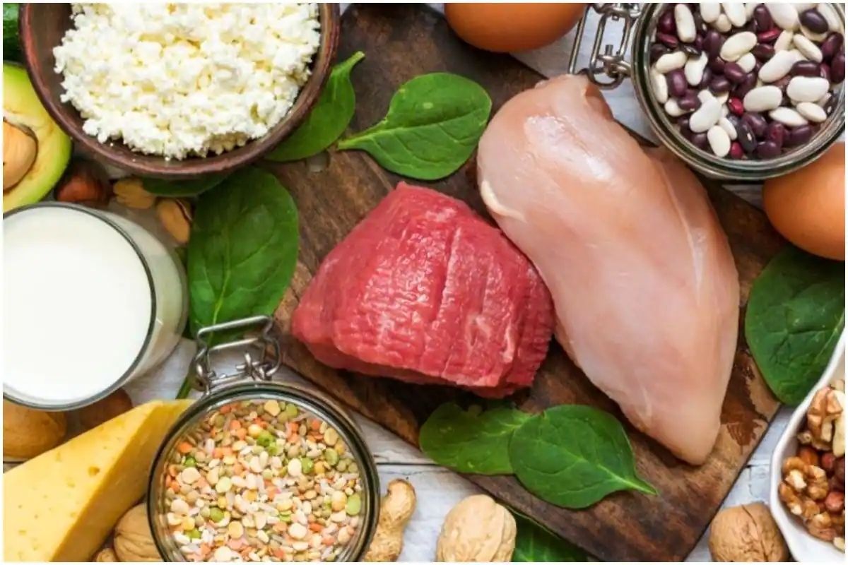 Protein Deficiency Symptoms: ही लक्षणे दर्शवतात शरीरातील प्रोटीनची ...