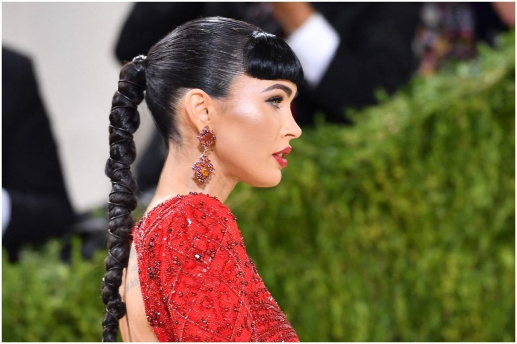 After Going Almost Nude, Megan Fox Sparkles at Met Gala 2021 in a Red ...