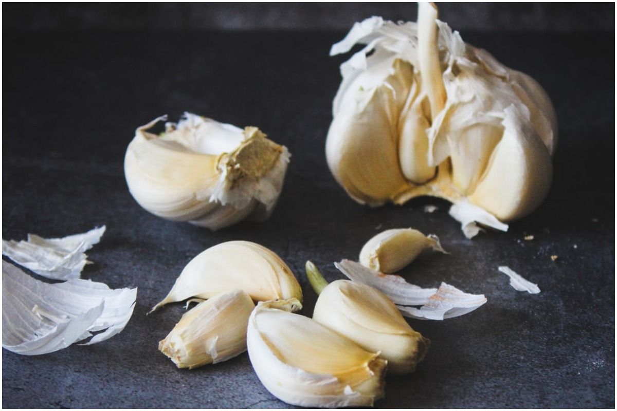 Is Garlic Good For Weight Loss? Here's What We Know!