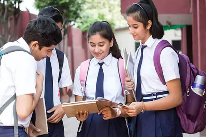 CBSE Term 2 Class 10, 12 Practical Exam Tomorrow: Check Guidelines ...