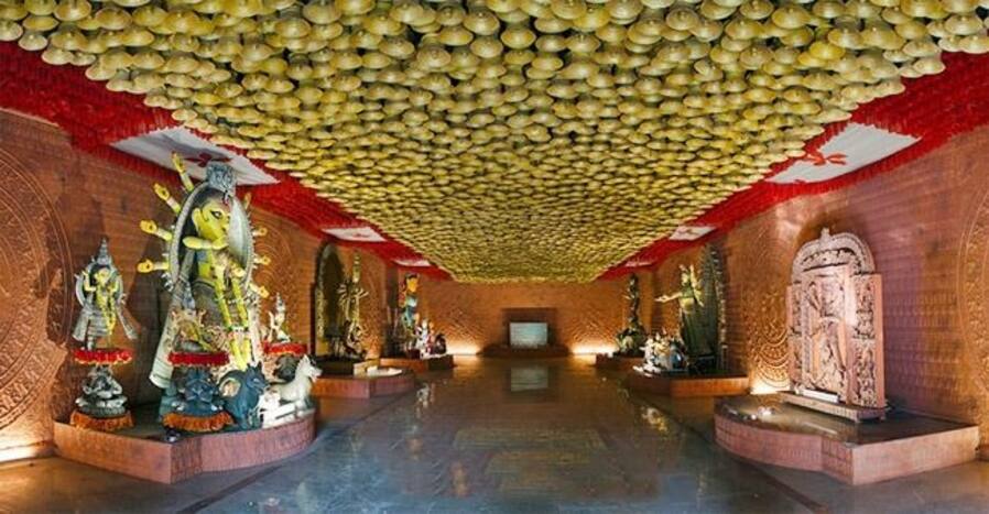 THIS Museum in Kolkata Preserves Stunning Artworks Of Durga Puja ...