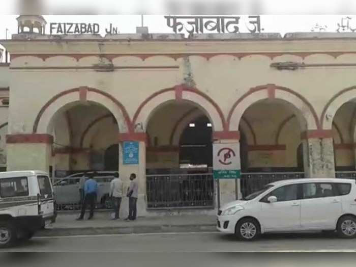 Faizabad Railway Station to be Renamed as Ayodhya Cantt, Announces CM Yogi