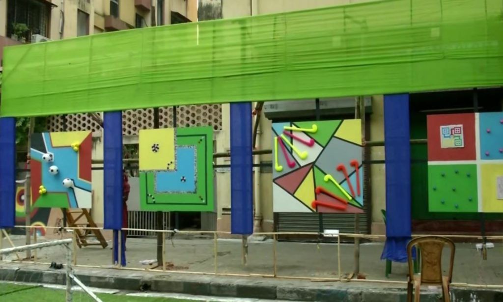 'Khela Hobe' Slogan Finds its Way to Durga Puja Pandals in Kolkata, See ...