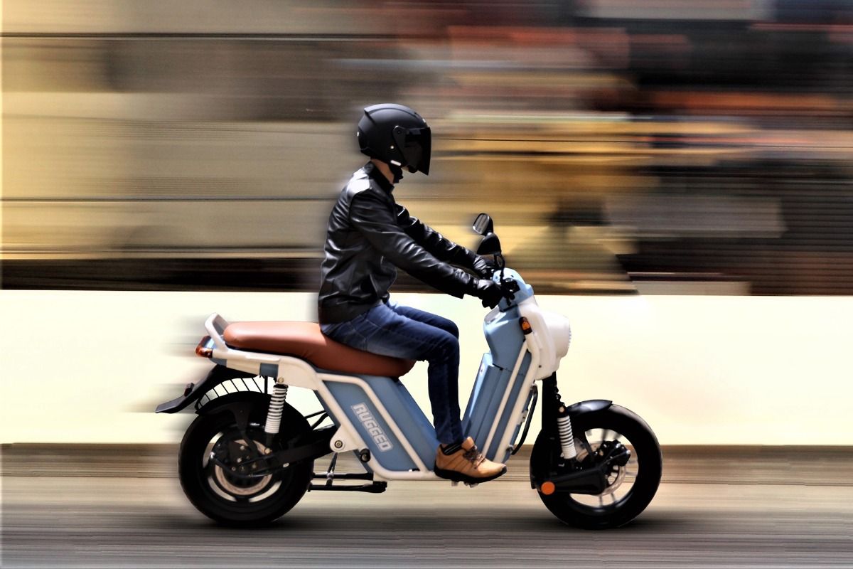 This New Electric Moto-Scooter Has Garnered Insane Number Of Bookings