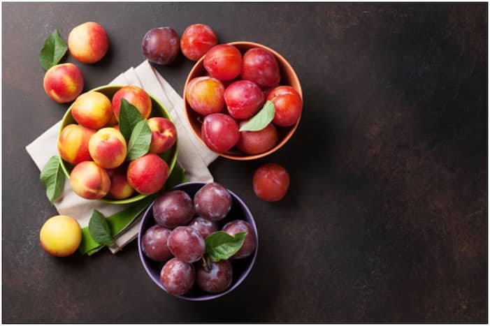 Stone Fruits - Types, Health Benefits and How to Include in Diet