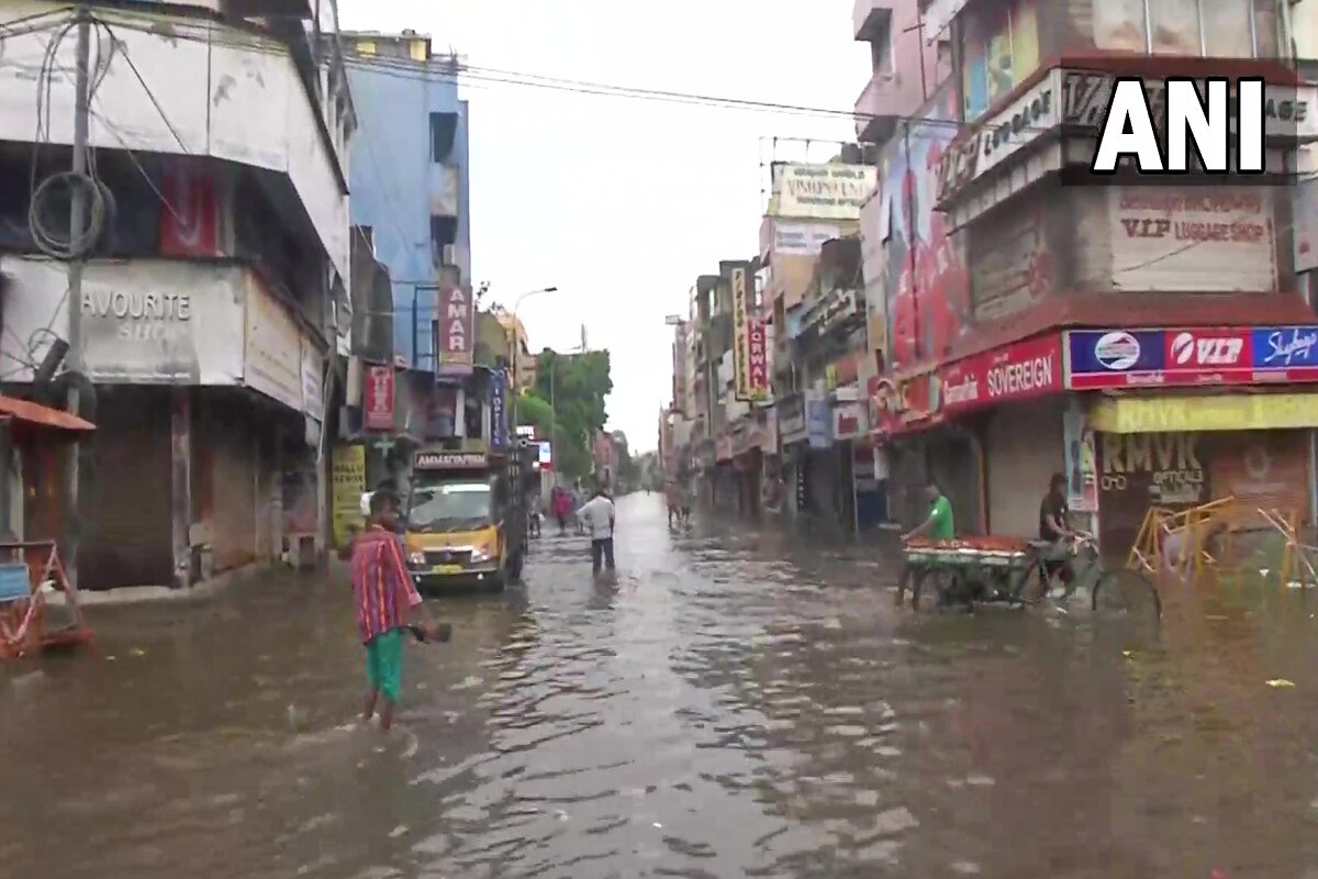 Chennai Rains Power Cut Waterlogging Reported In Several Parts Of
