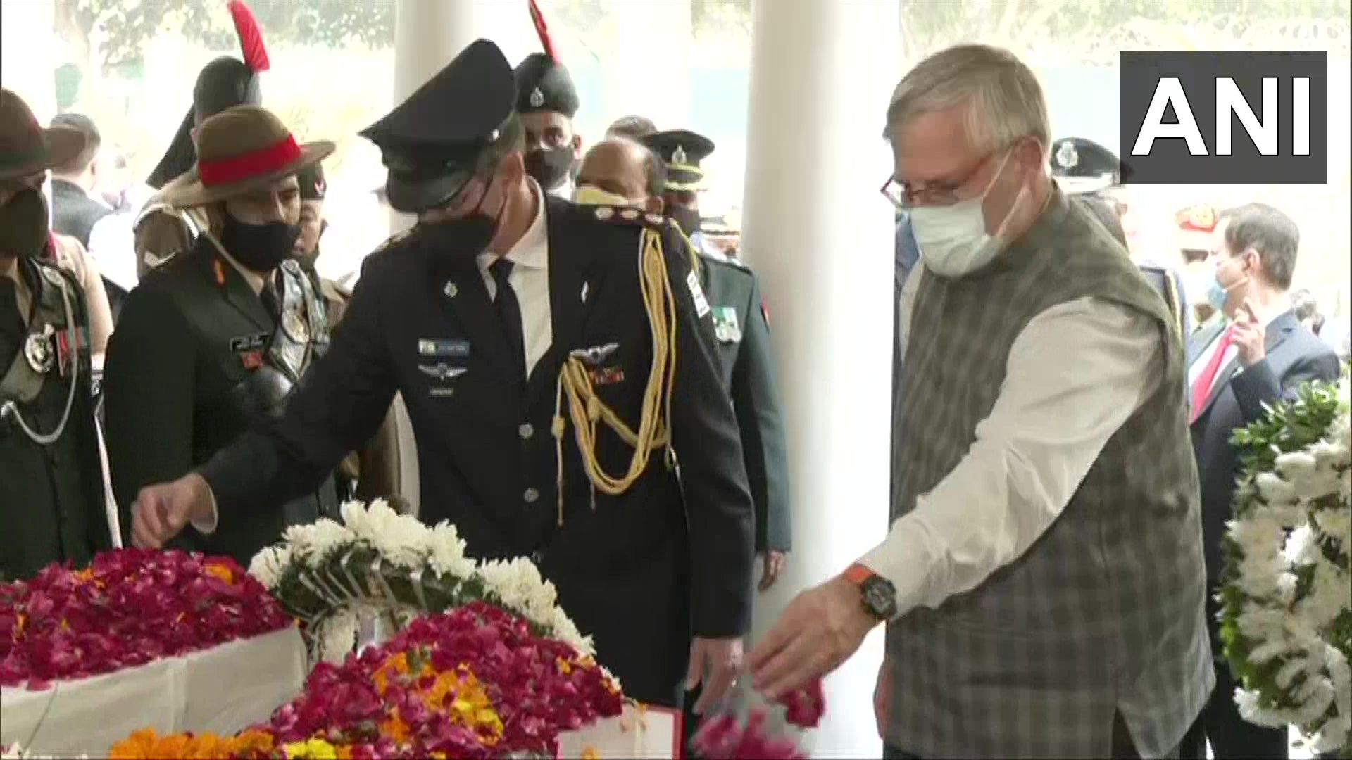 CDS BIpin Rawat, Wife Madhulika Cremated With Military Honours | Highlights