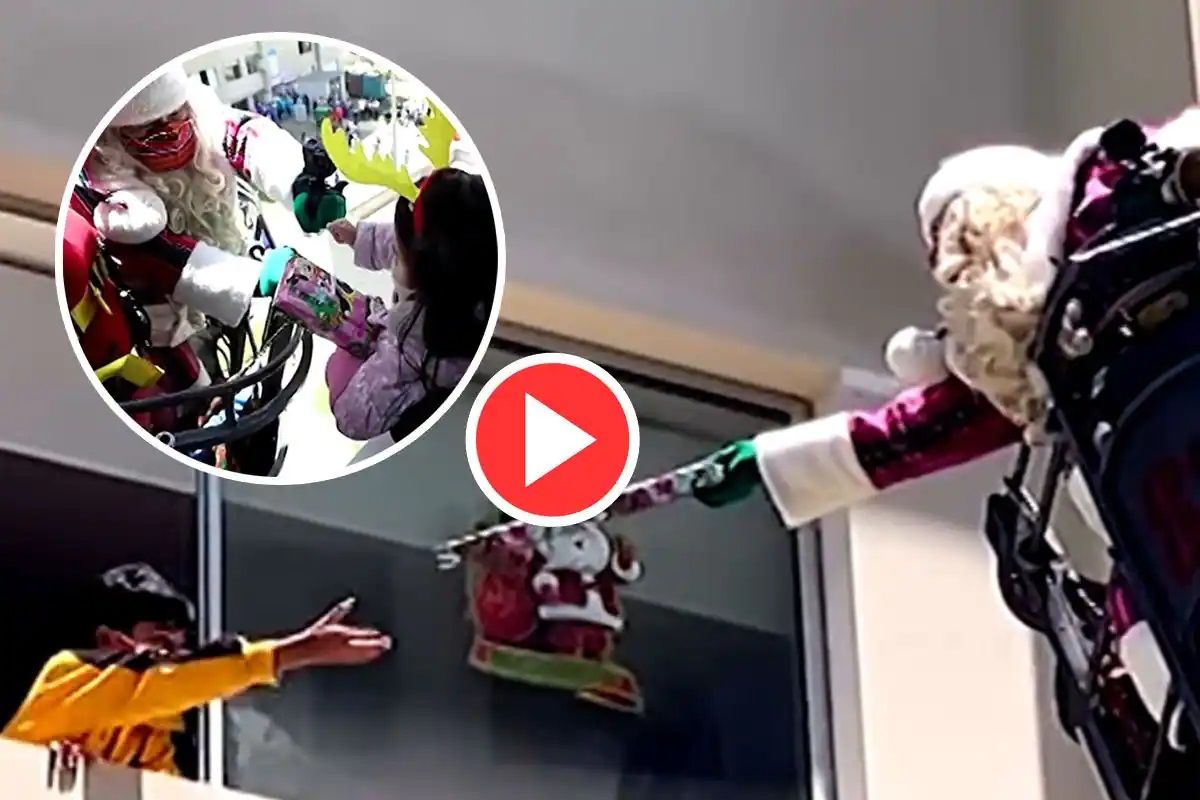 Viral Video: Santa Claus Rides Fire Truck to Take Christmas Gifts to ...
