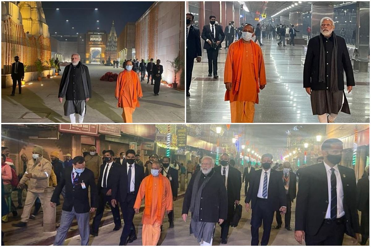 जब देर रात काशी की सड़कों पर निकले प्रधानमंत्री नरेंद्र मोदी और योगी ...