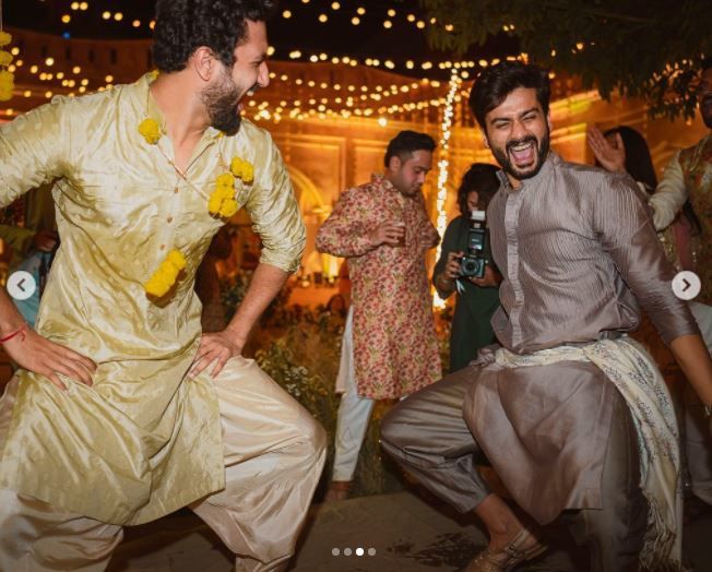 Katrina Kaif-Vicky Kaushal Go All Filmy in Their Bollywood Style ...