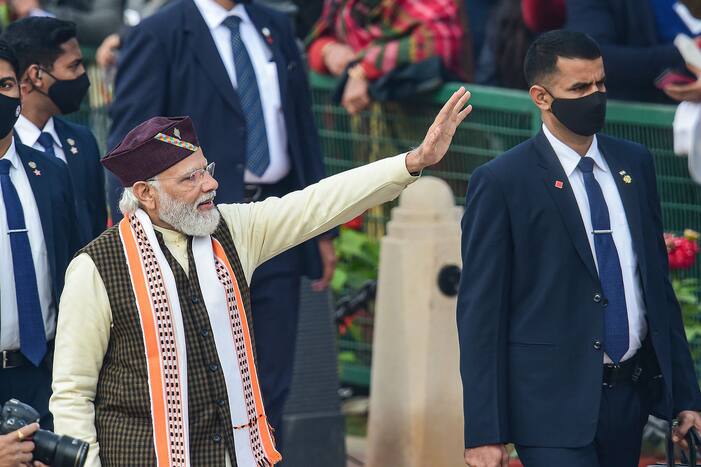 PM Modi Wears Unique Uttarakhand Traditional Cap Embellished with ...