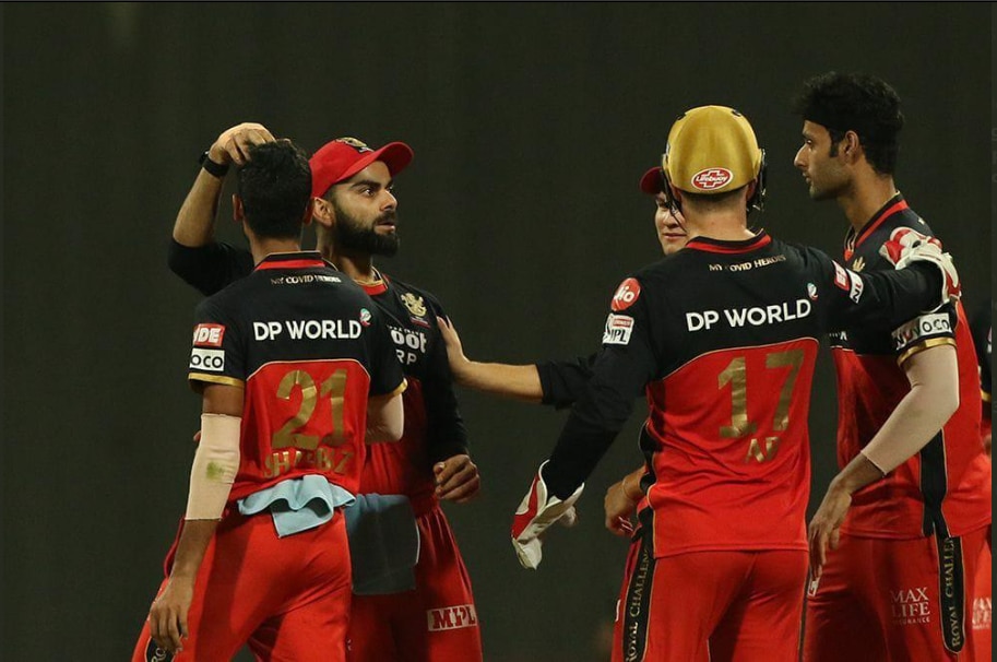 फाफ डु प्लेसिस या ग्लेन मैक्सवेल? IPL 2022 में कौन होगा रॉयल चैलेंजर्स ...