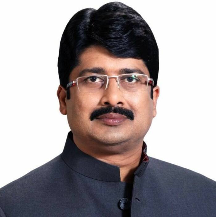 Raja Bhaiya Assets: एक करोड़ की कार, साढ़े 3 किलो सोना; 26 किलो चांदी ...