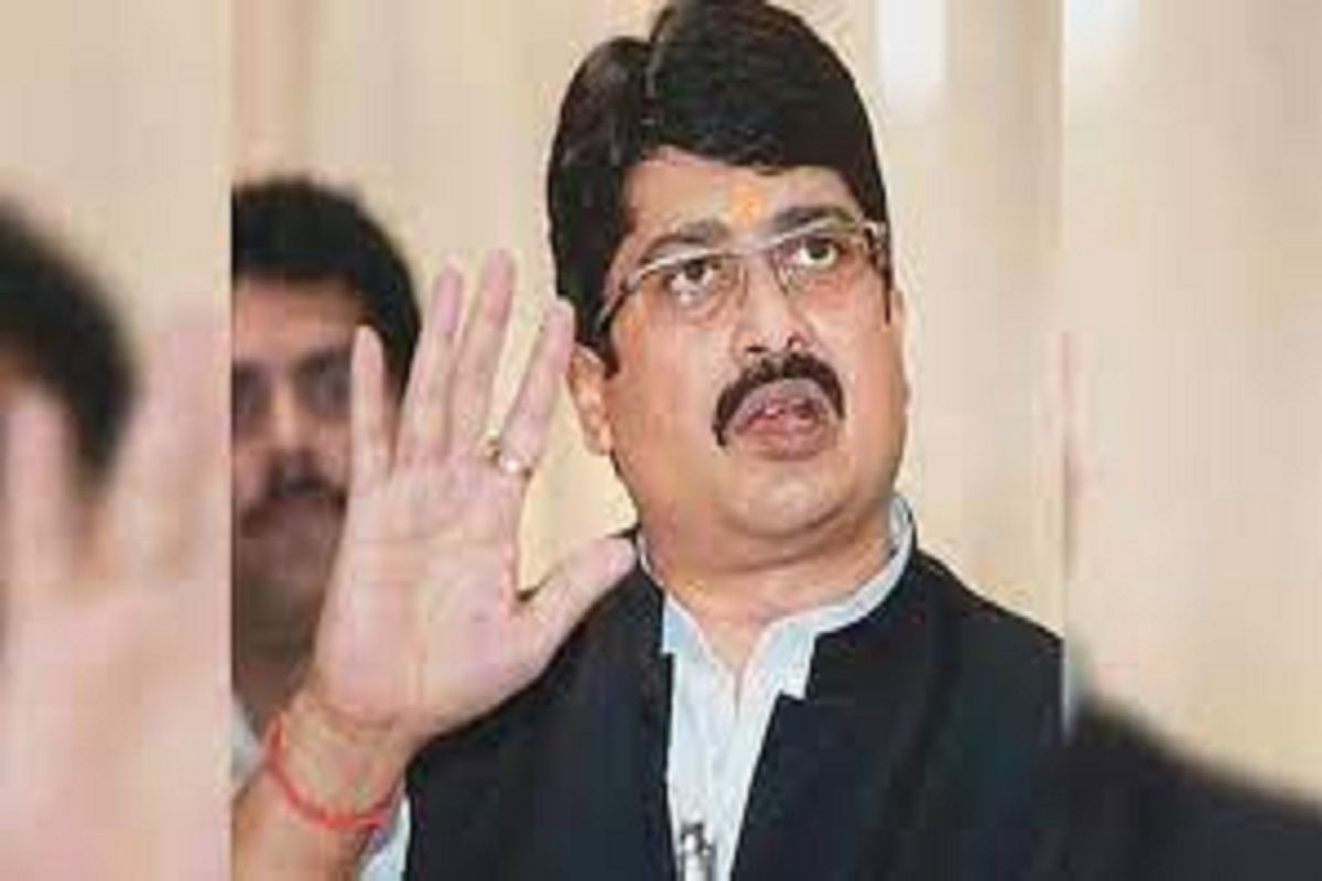 Raja Bhaiya Assets: एक करोड़ की कार, साढ़े 3 किलो सोना; 26 किलो चांदी ...