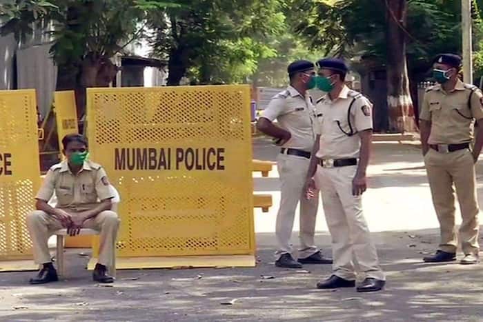 Maharashtra: Curfew Imposed In This City After Two Groups Clash Over ...
