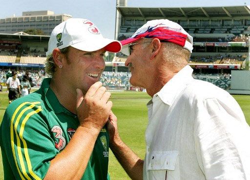 सिर्फ लेग स्पिन ही नहीं, अपनी निजी जिंदगी में विवादों की