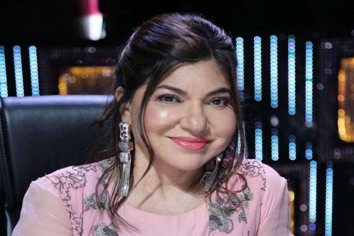 Alka Yagnik suffers from dangerous illness for two years, says, Unable ...