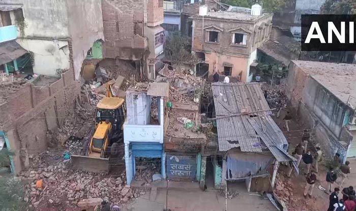 Bihar: भागलपुर में पटाखा फैक्टरी में ब्‍लास्‍ट से मृतक संख्‍या 14 हुई ...