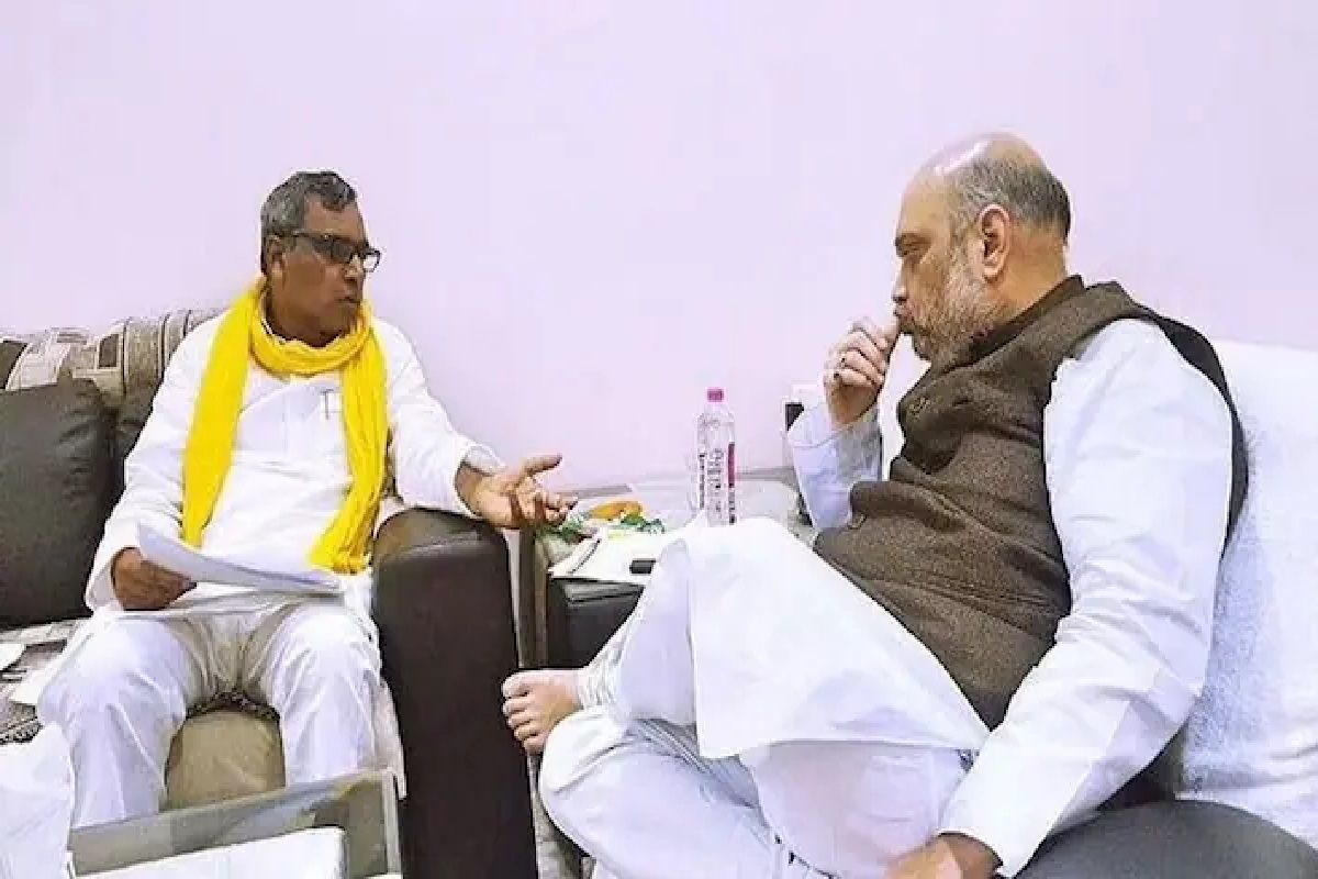 क्या फिर BJP के साथ जा रहे OP Rajbhar? अमित शाह संग वायरल हो रही तस्वीर ...