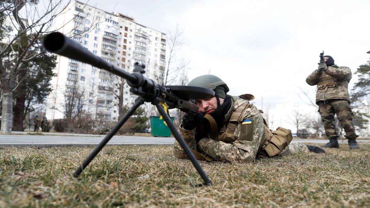 Who is Wali World’s Deadliest Sniper From Canada Helping Ukraine Fight ...