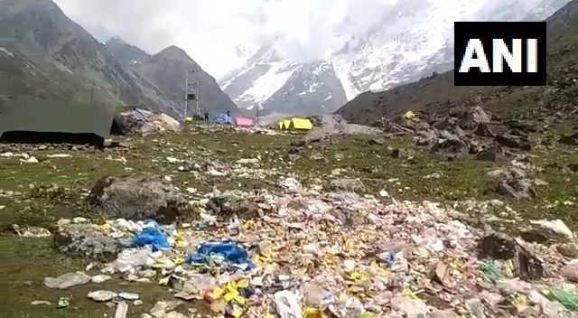 Netizens Demand Complete Ban On Plastic As Char Dham Pilgrims Turn ...