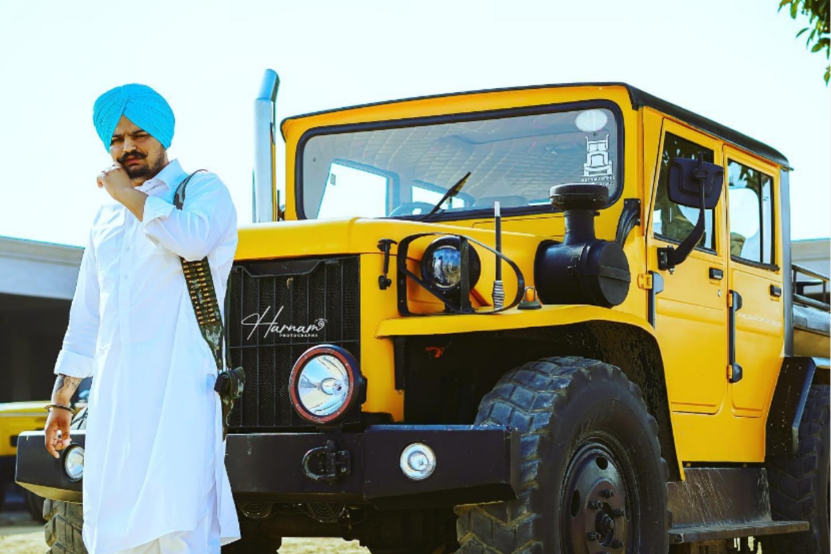 सिद्धू मूसेवाला को था कारों का शौक, रखते थे ये बेहतरीन लग्जरी कारें ...