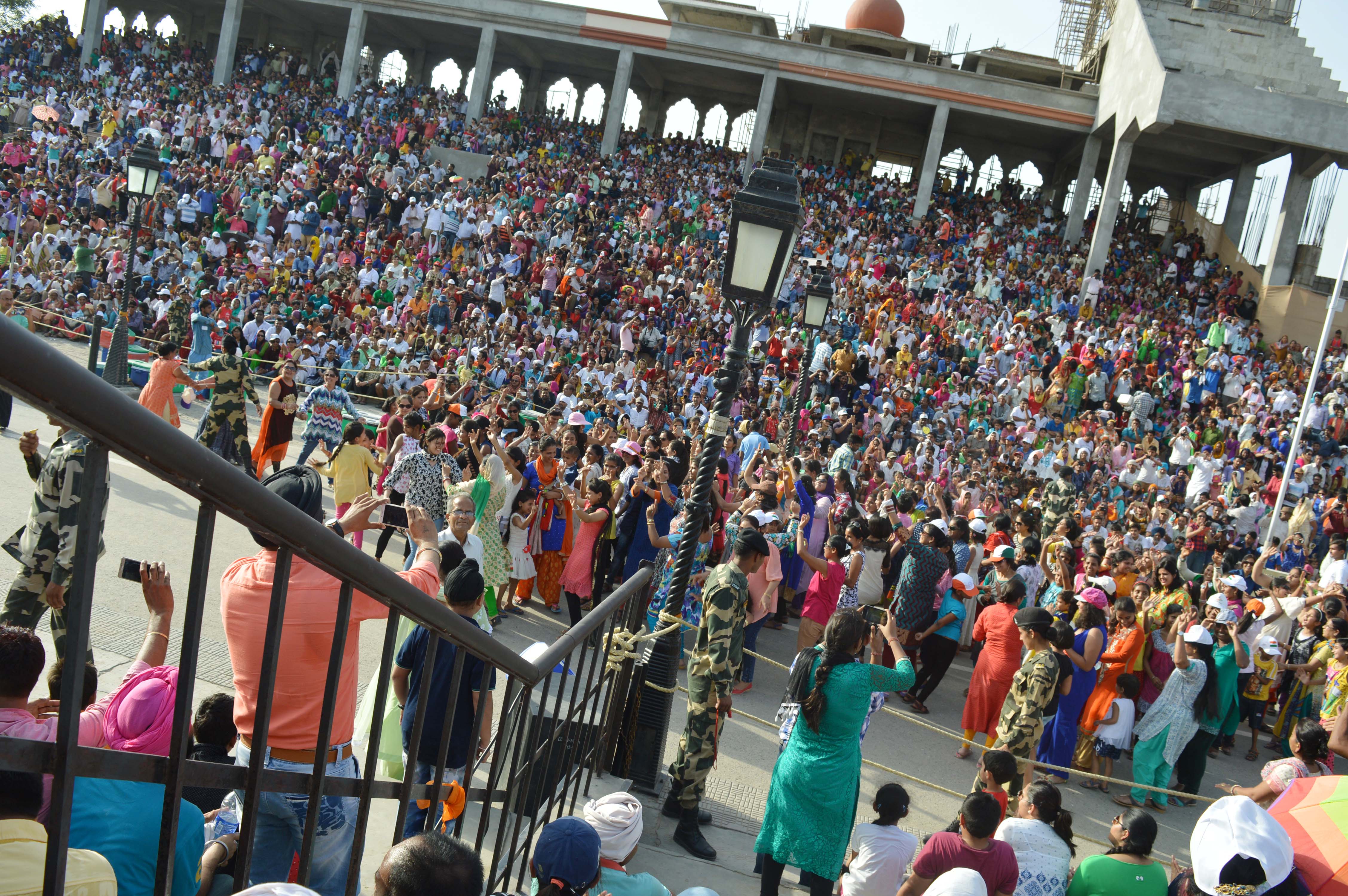 यहां पर रगों में दौड़ता खून उबाल मारने लगता है, देशभक्ति का जज्बा रोम ...