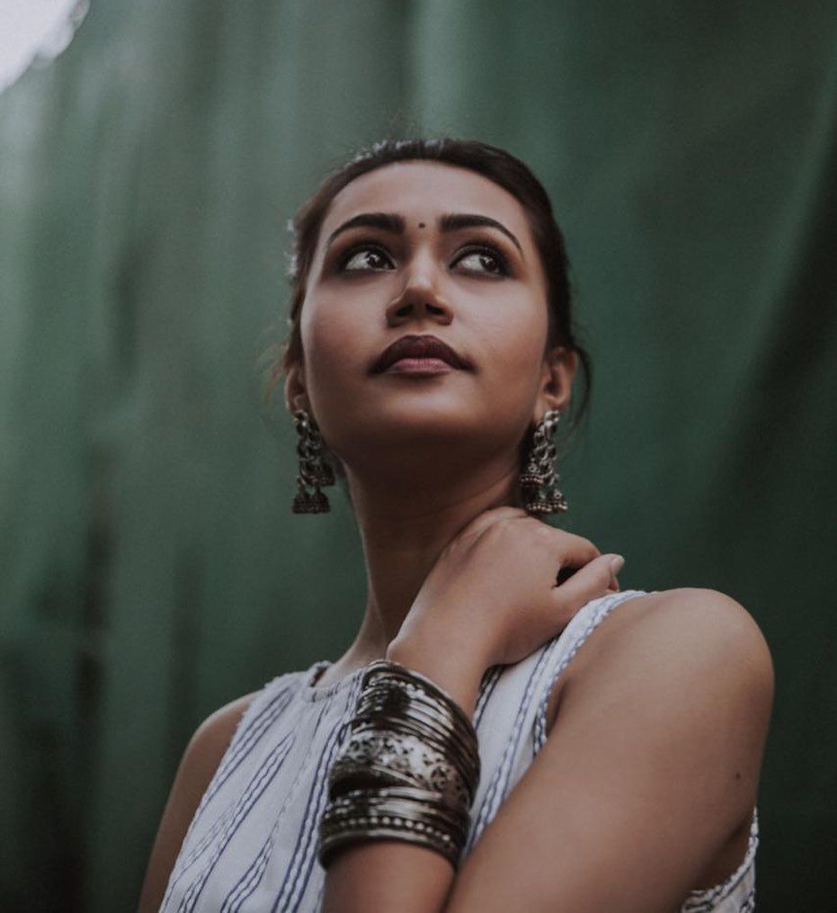 Panchayat 2: ये हैं प्रधानजी की बेटी 'रिंकी', जिन्हें देख 'जीतू भैया ...