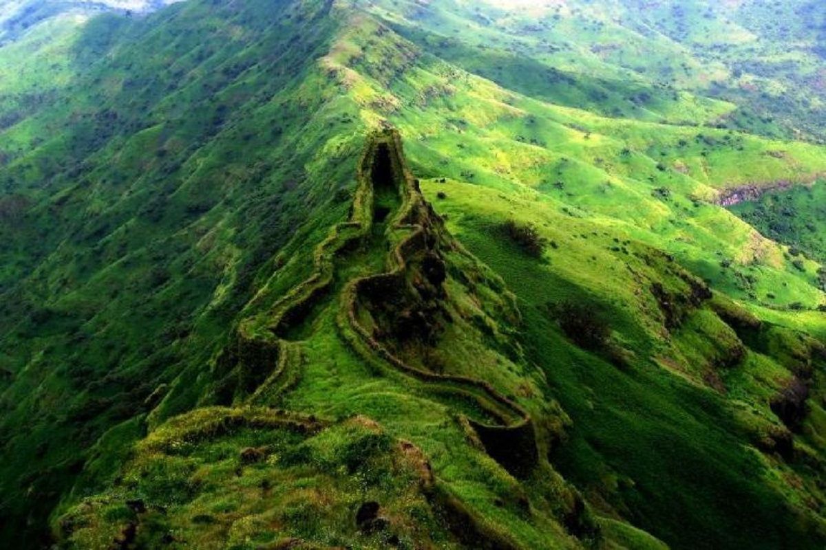 ये है महाराष्ट्र का छोटा-सा हिल स्टेशन माथेरान, जानिए कैसे पहुंच सकते ...