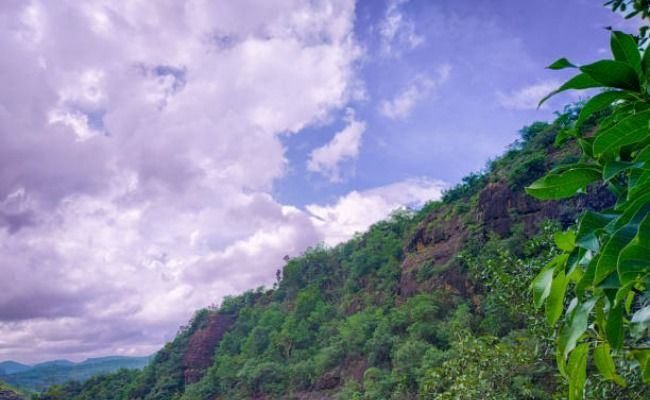 Madhya Pradeshs Pachmarhi Why is Queen of Satpura Ranges a Perfect ...