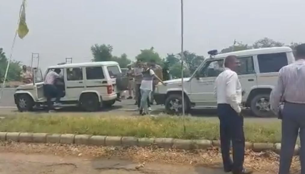 Tajinder Bagga Arrest Case: Punjab Police Breaching Law And Order, Says ...