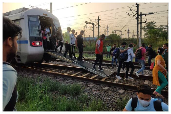 Delhi Metro Blue Line Services Affected Due To Technical Snag