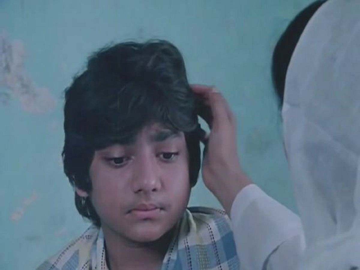 Amitabh Bachchan Childhood Role Play By Child Artist Ravi Valecha Know ...