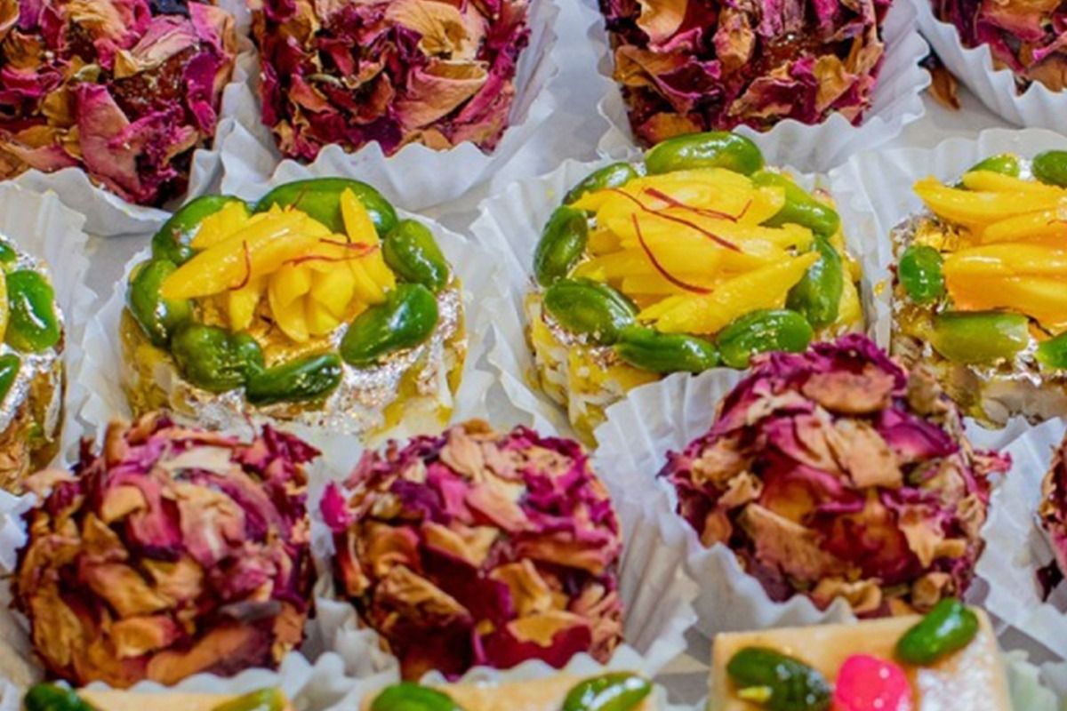 Annakoot by ISKCON Food Review Offers Delicious Satvik Food And Indian ...