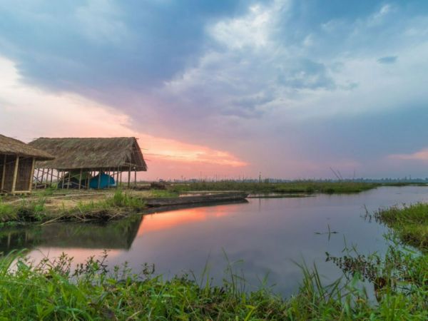Offbeat Places in Manipur Loktak Lake is The Only Floating Lake in The ...