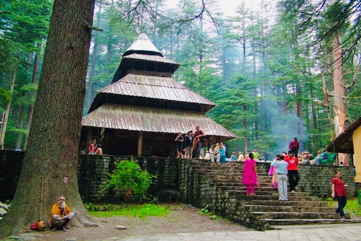हिमाचल प्रदेश में स्थित है ऐसा मंदिर जहां होती है भीम की पत्नी की पूजा ...