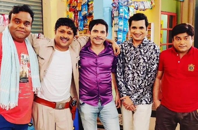 Deepesh Bhan Died Of Brain Hemorrhage Bhabi Ji Ghar Par Hain Actress ...