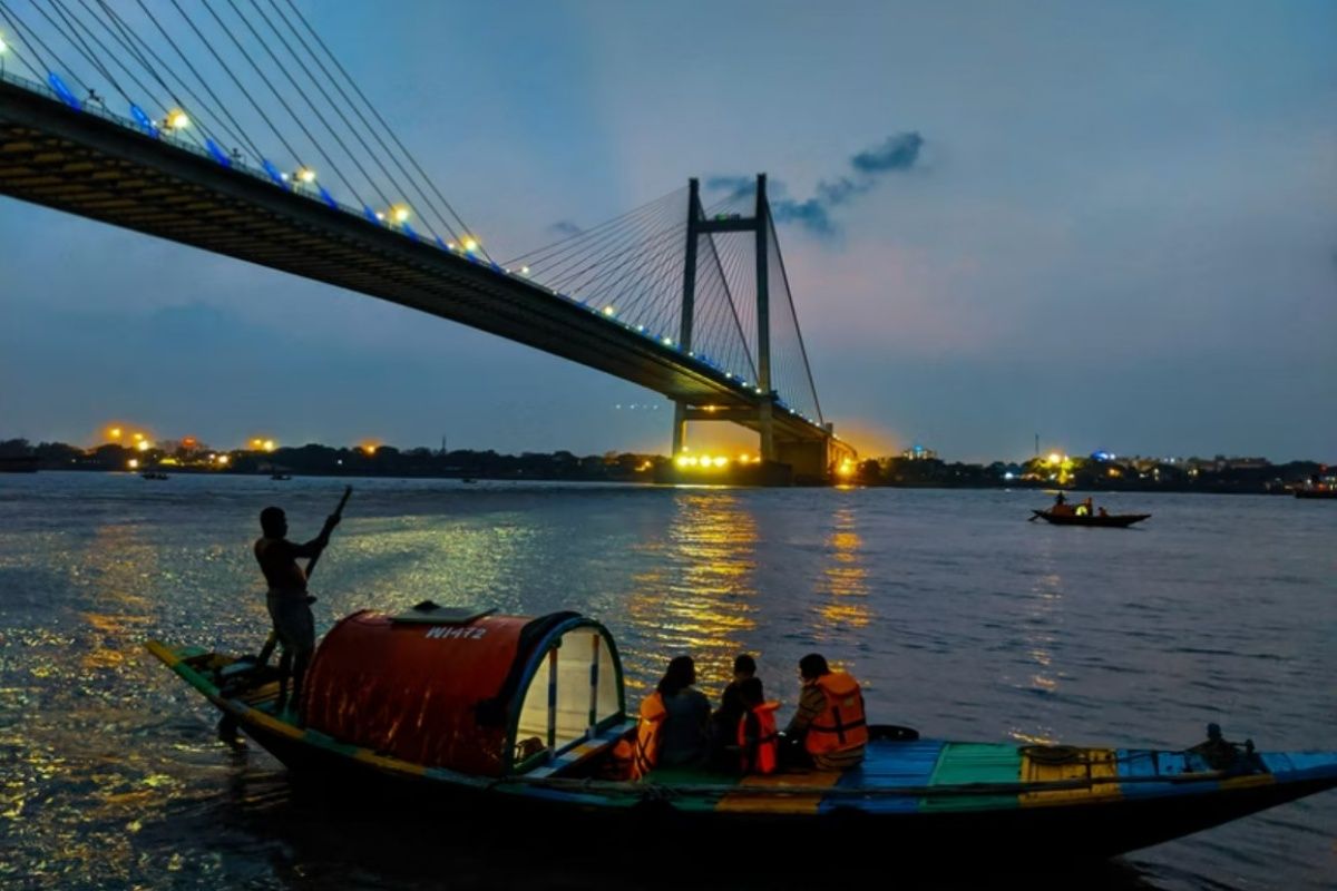 West Bengal To Run Zero Emission Electric Ferries On Hooghly River