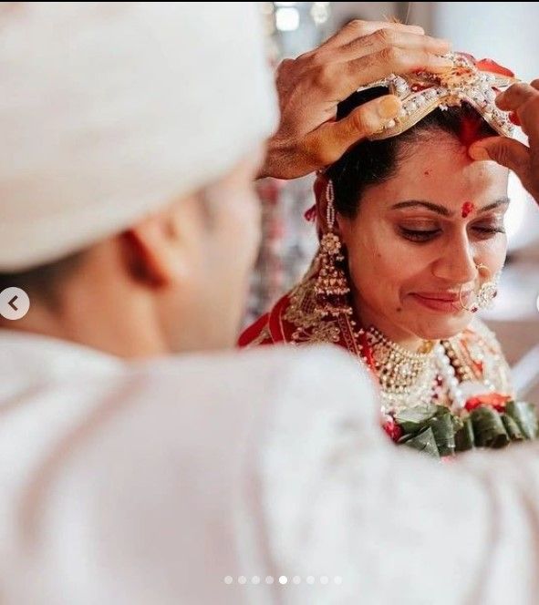Payal Rohatgi - Sangram Singh Wedding Pics Are Out And Fans Are Unhappy ...