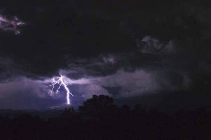 Atleast 11 Killed After Lightning Strikes Bengal’s Malda; CM Mamata ...