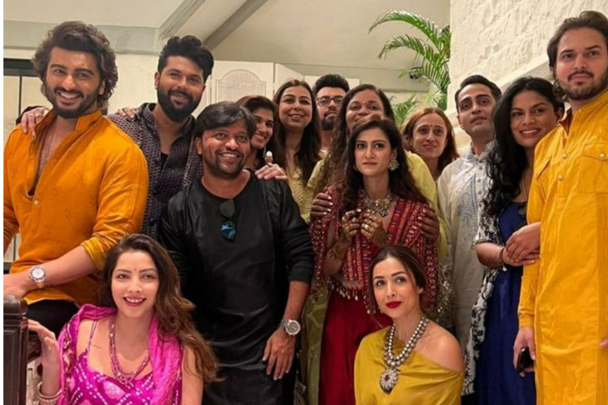 Ladkewale Arjun Kapoor Malaika Arora And Mira Rajput Attend Kunal ...
