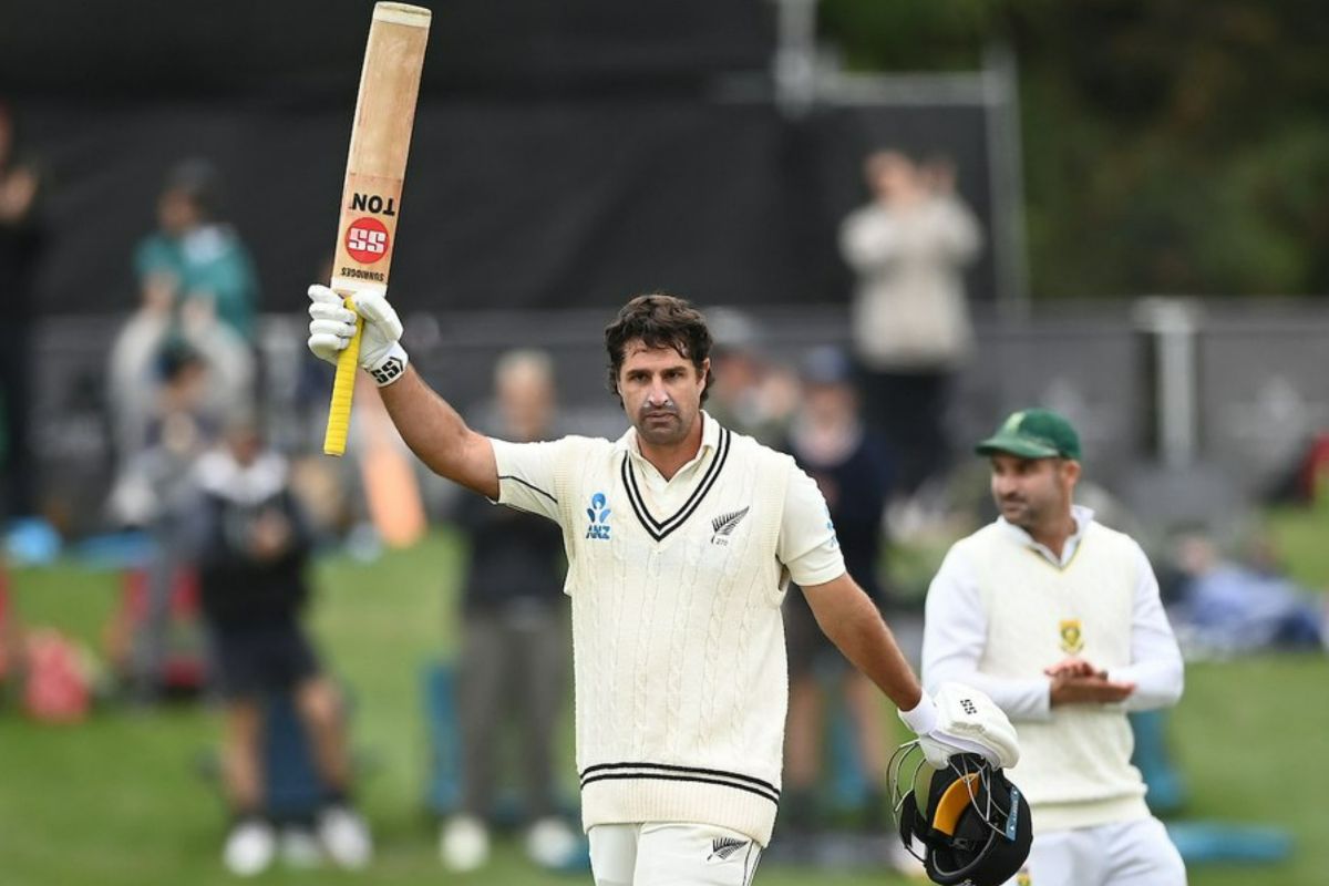 NZ Cricketer Colin de Grandhomme Announces Retirement From ...